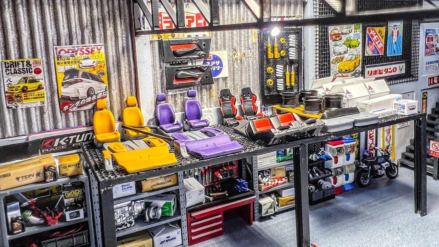 NINETY ONE 164 – Car & Garage model 1:64